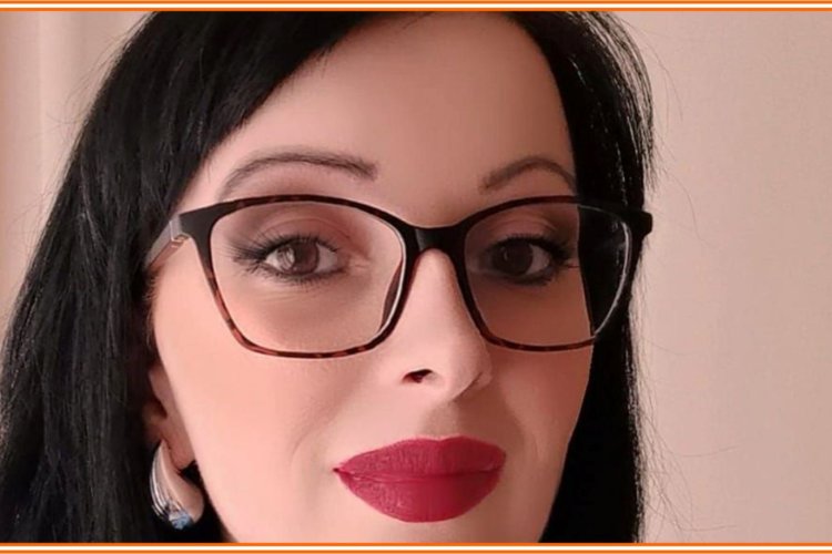 Angela Kosta, Intervistë me gazetaren, shkrimtaren dhe editoren ...